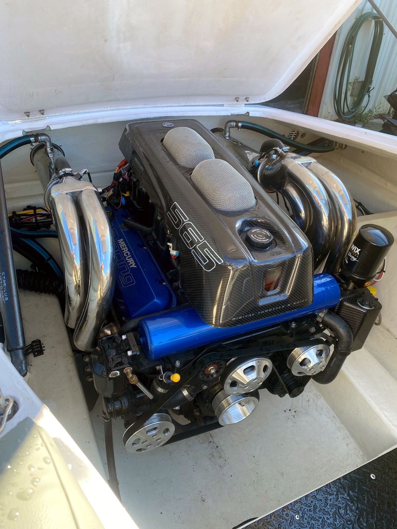 30 Phantom I/O with Mercury Racing 565 & XR drive